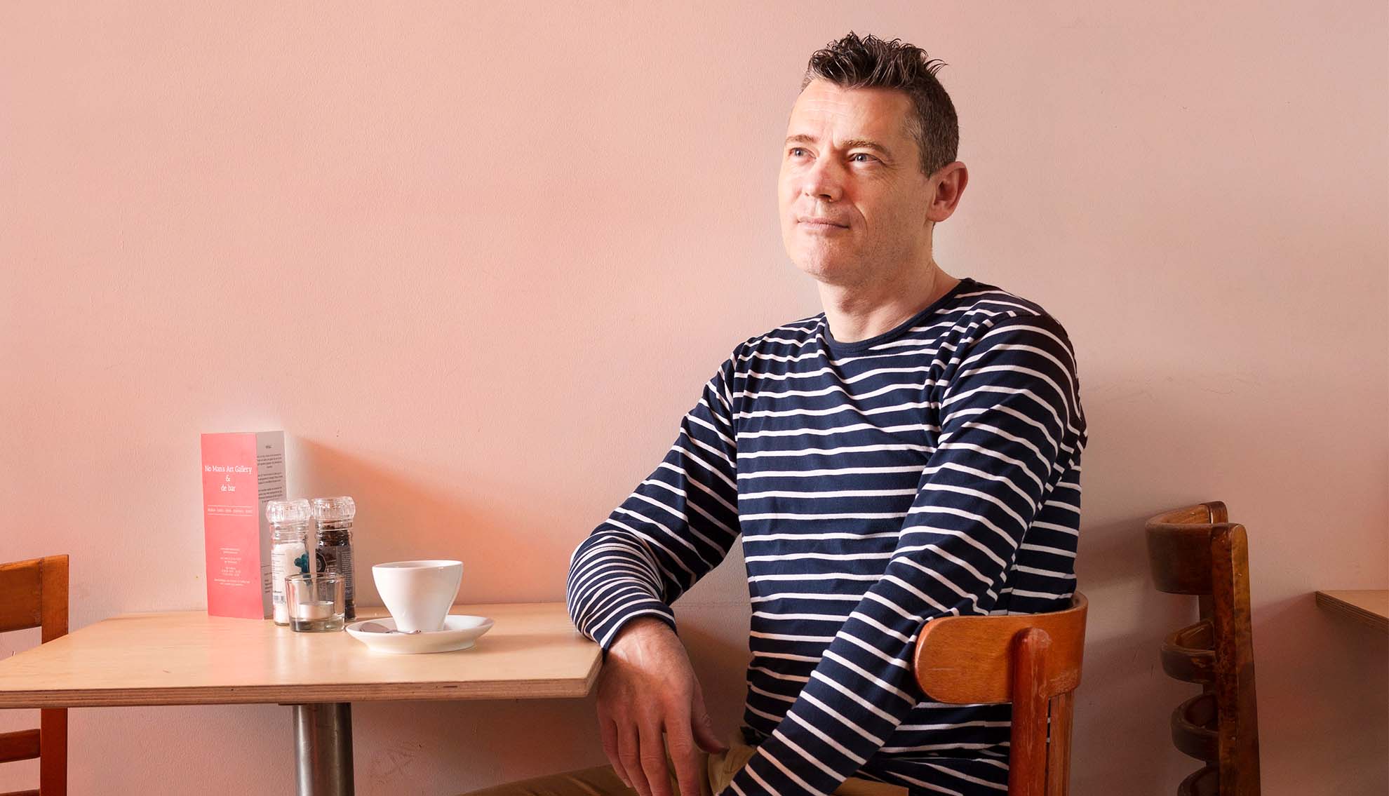 Simon J Woolf: A glimpse into the world of mass-produced wine – Viinilehti